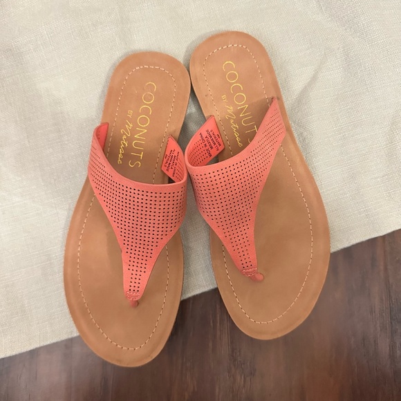 Coconuts by Matisse | Shoes | Coconuts By Matisse Mikayla Thong Slide ...